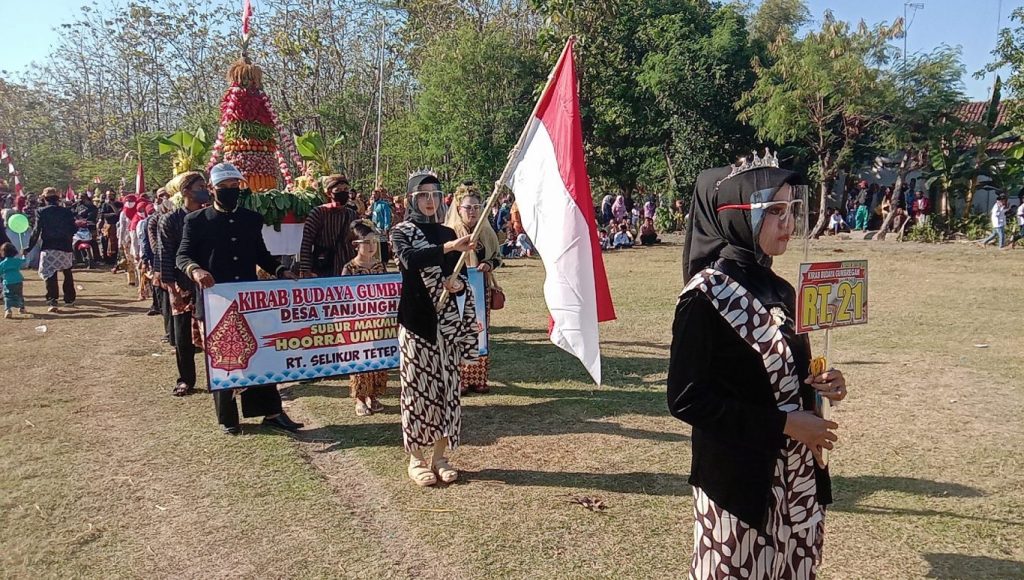 Kirab Budaya Gumbregan, Tradisi Masyarakat Tanjungharjo Wujud Syukur ...