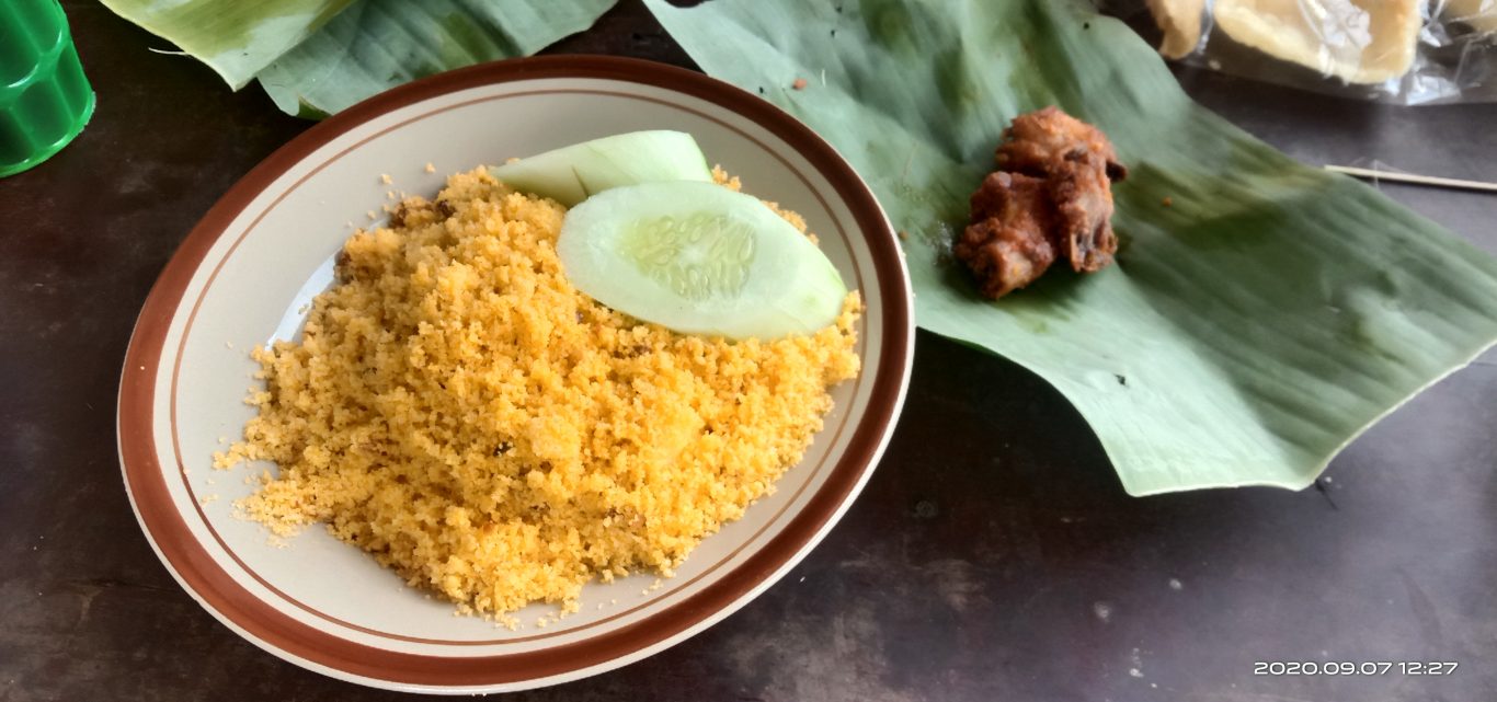 Sego Jagung Goreng Ngampel Menarik Pengunjung Luar Kota. - Bojonegoro.com