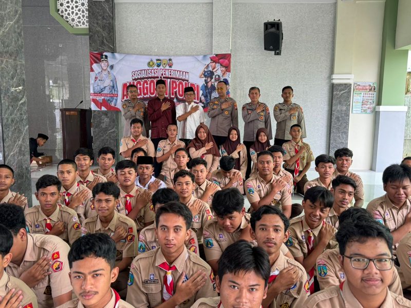 Dibuka Penerimaan Calon Anggota Polri Terpadu 2024, Polres Bojonegoro Gencar Lakukan Sosialisasi ...