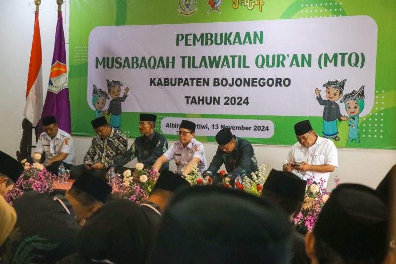 Cetak Generasi Berkarakter dan Agamis, Pemkab Bojonegoro Gelar MTQ - Bojonegoro.com