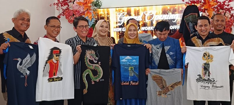 Grand Opening Zahida Painting dan Kantor Baru Dihadiri PJ Bupati ...